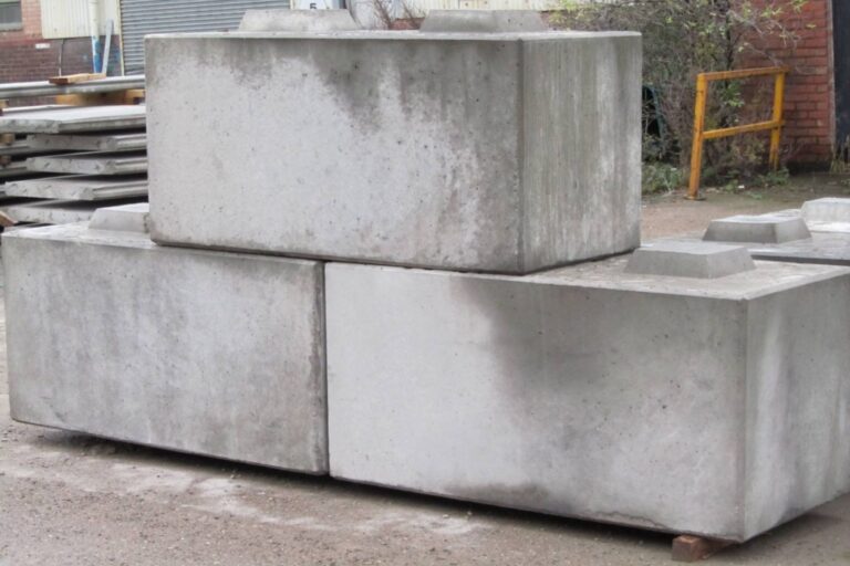 Deco Blocks – Paramount Custom Concrete